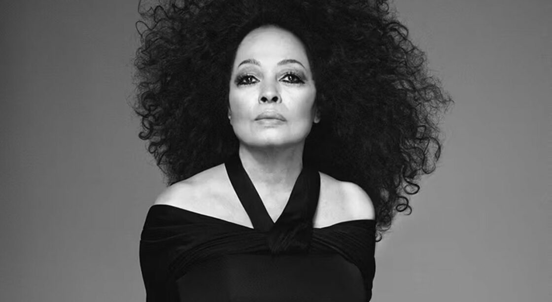 Up&Down! Diana Ross, Jamie Dornan, Loewe... - fantasticmag